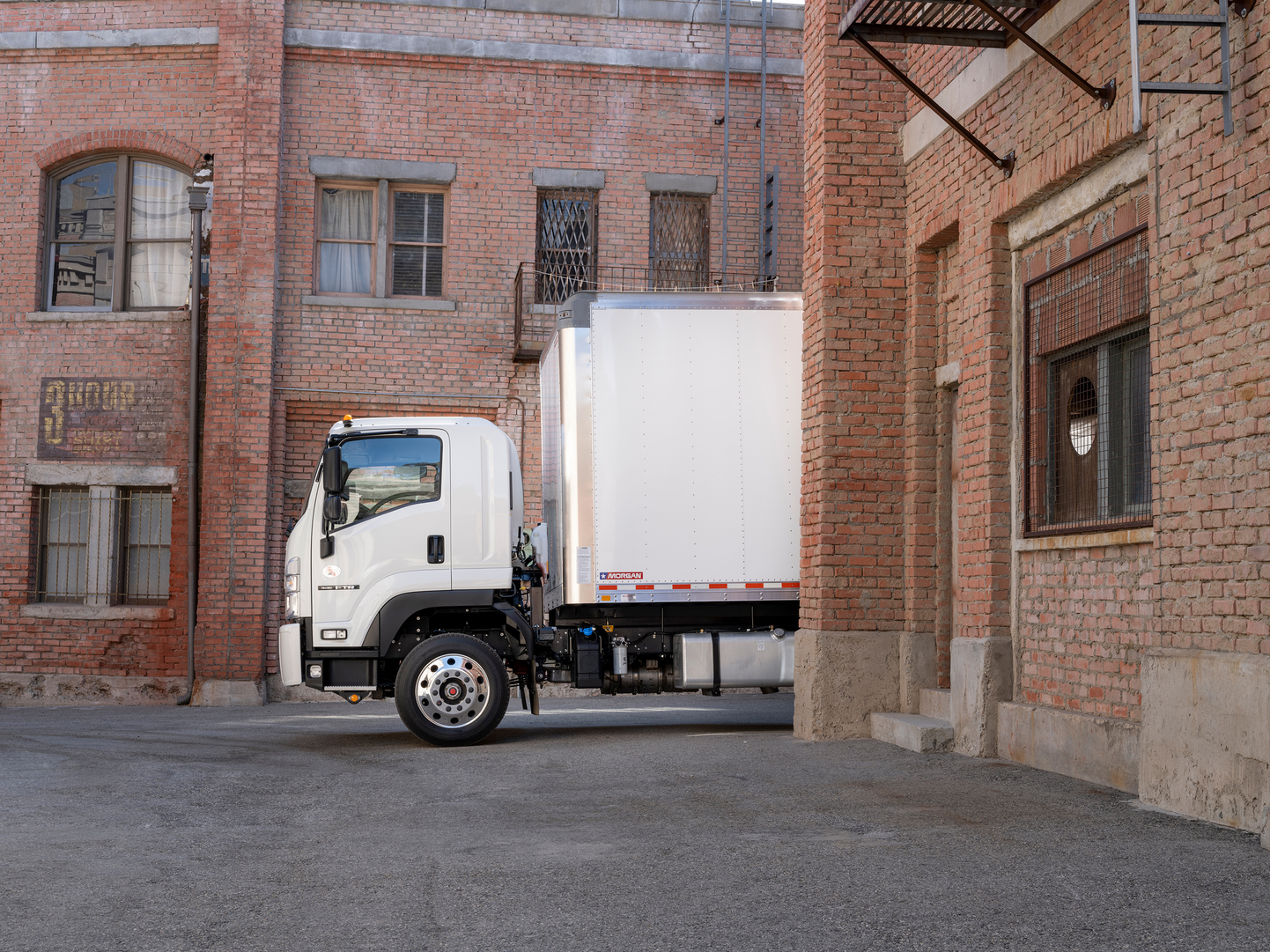 Isuzu Commercial Vehicles - Low Cab Forward Trucks - Commercial Trucks ...